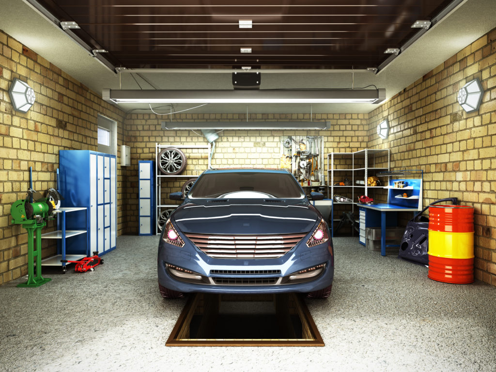 Avoid Accidentally Damaging Your Car in The Garage With These Tips ...