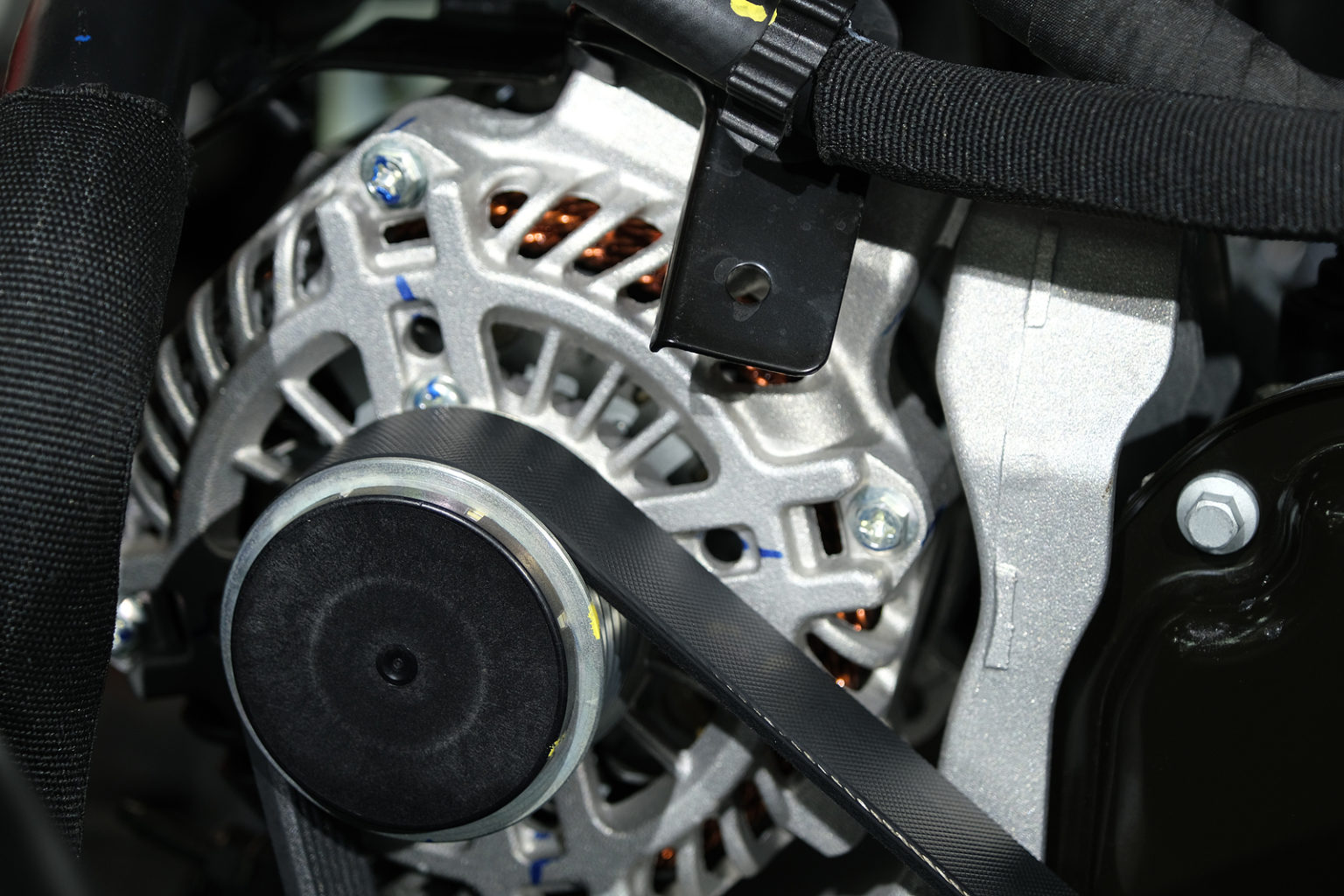 What Is a Drive Belt, and When Should You Change Your's? - Fix Auto USA